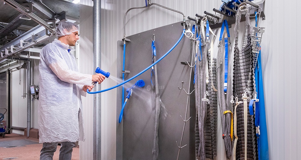 Apron wash place | Elpress