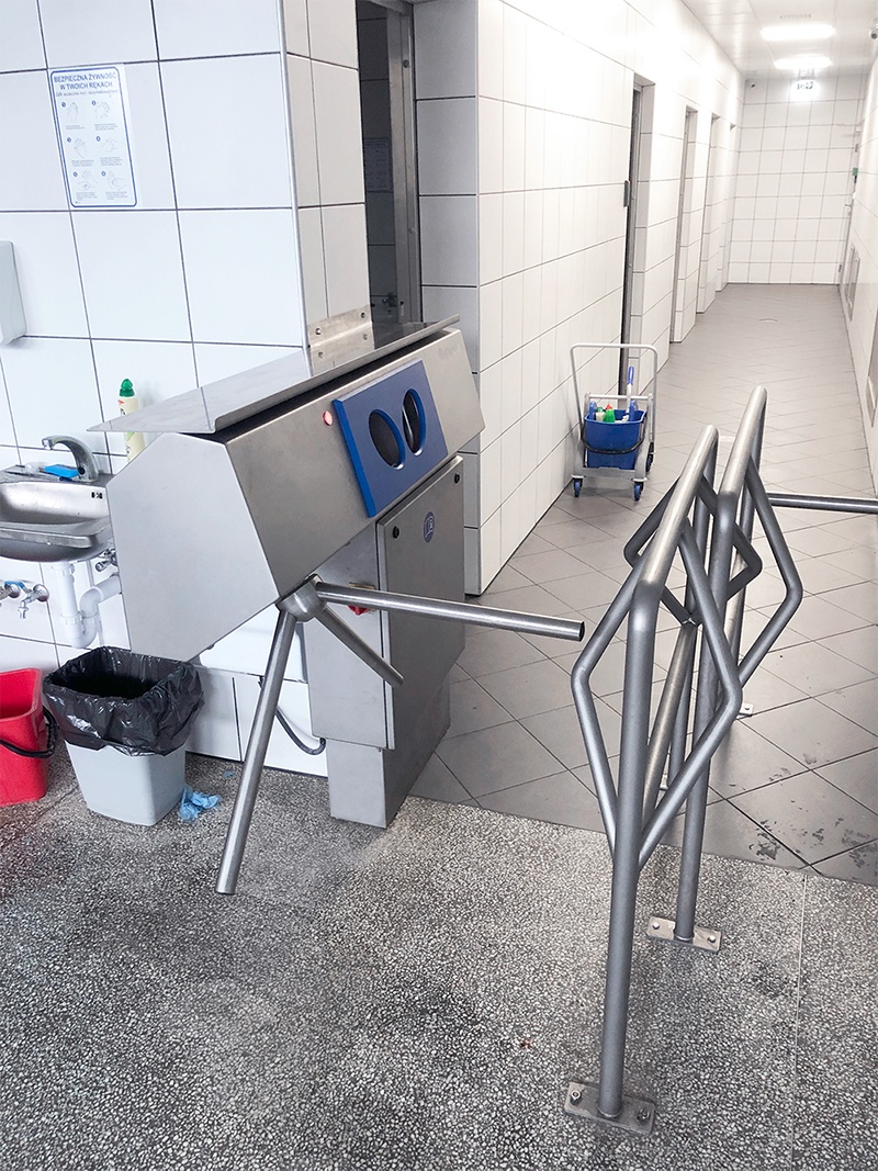 Chemical dispensers (with turnstile) | Elpress