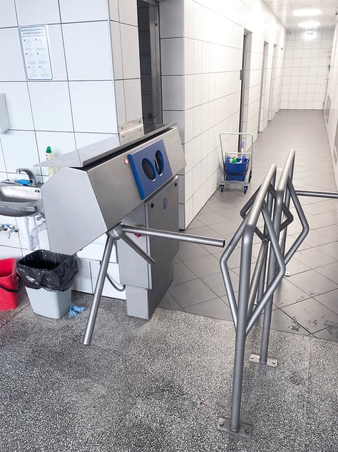 Chemical dispensers (with turnstile) | Elpress