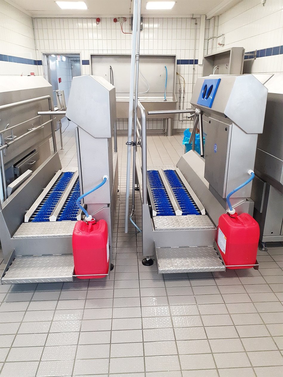 Sole cleaning and hand disinfection | Elpress