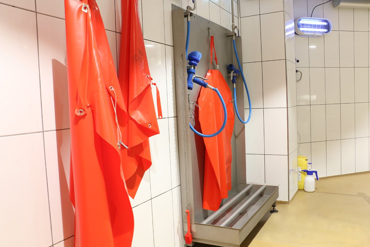 Apron wash place | Elpress