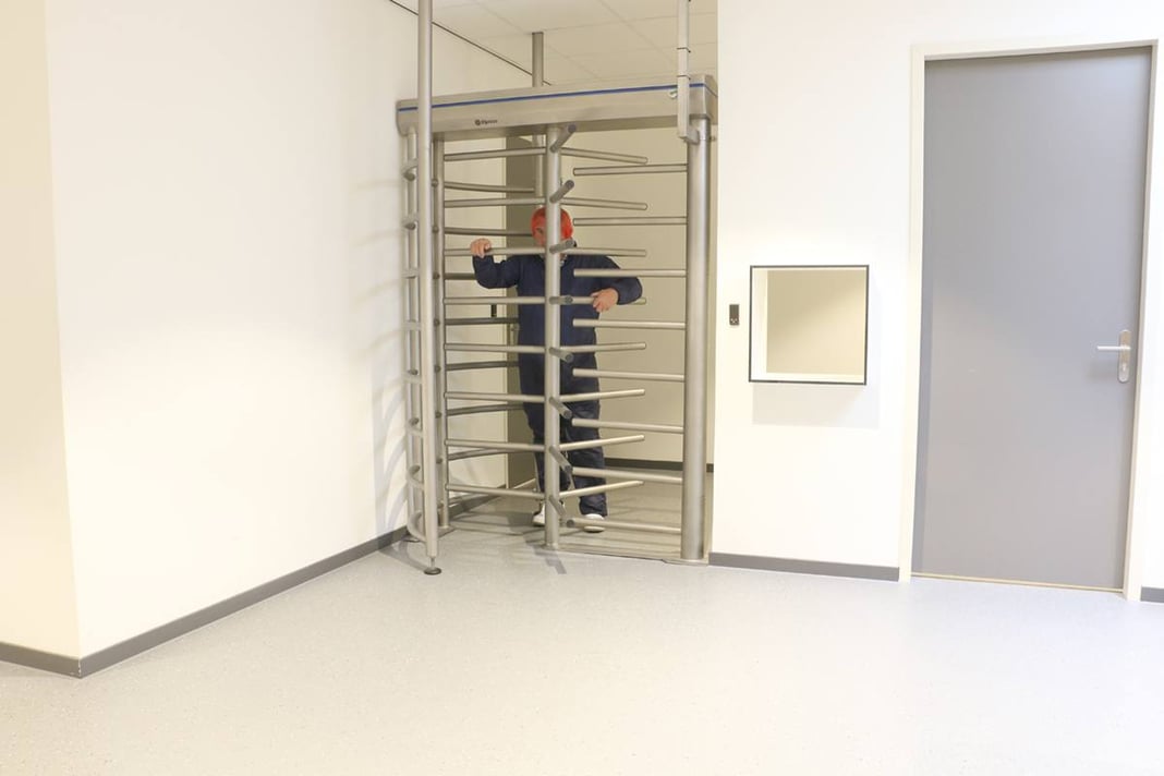 Revolving gate | Elpress