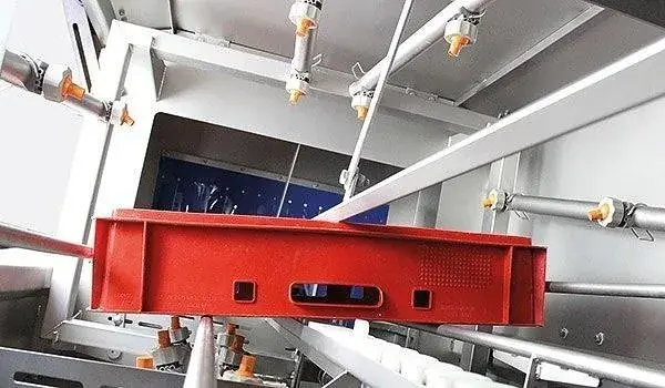 Washing crates efficiently? Choose uniform crates