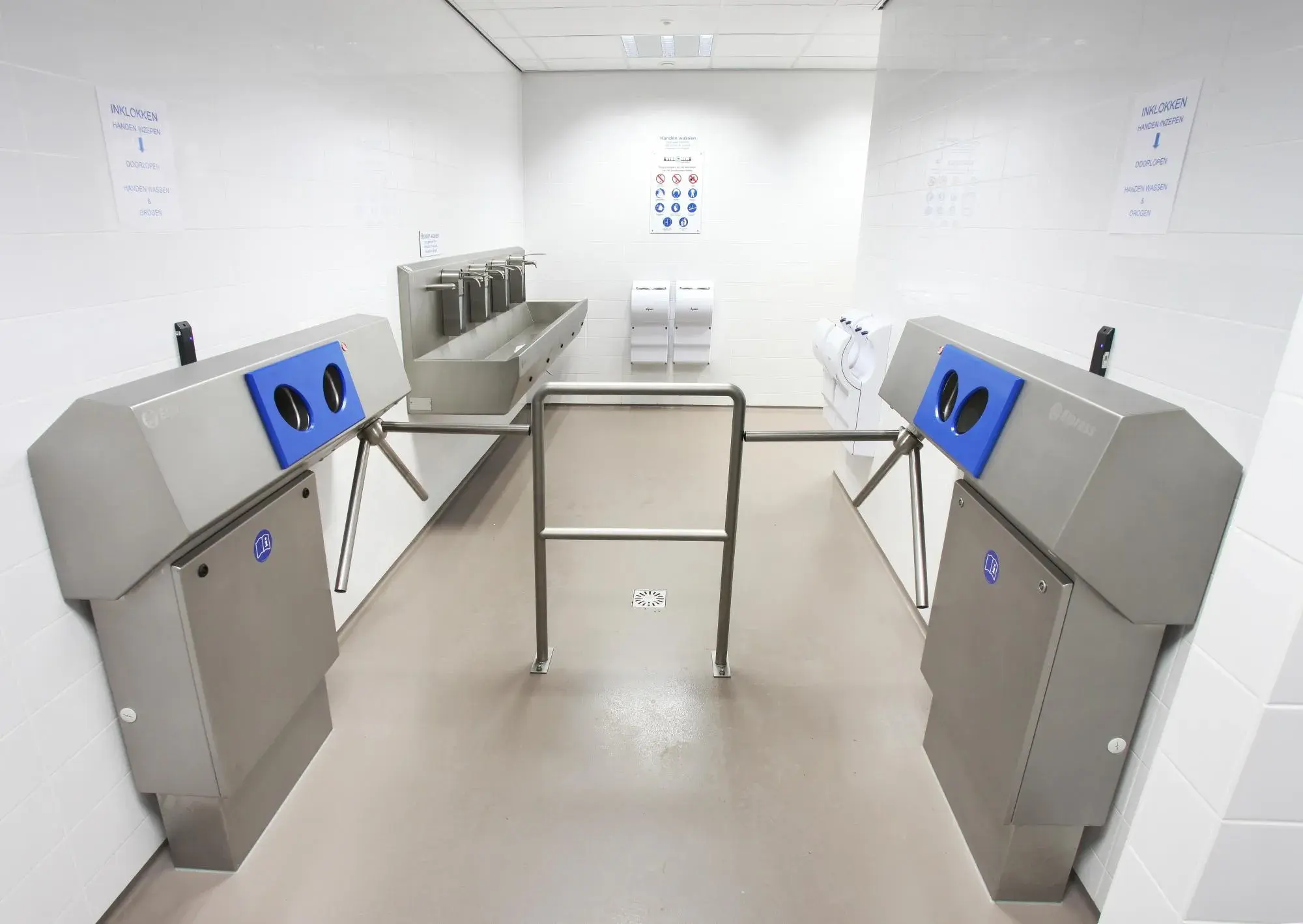 Waarom hygiënesluizen onmisbaar zijn in de voedingsmiddelenindustrie